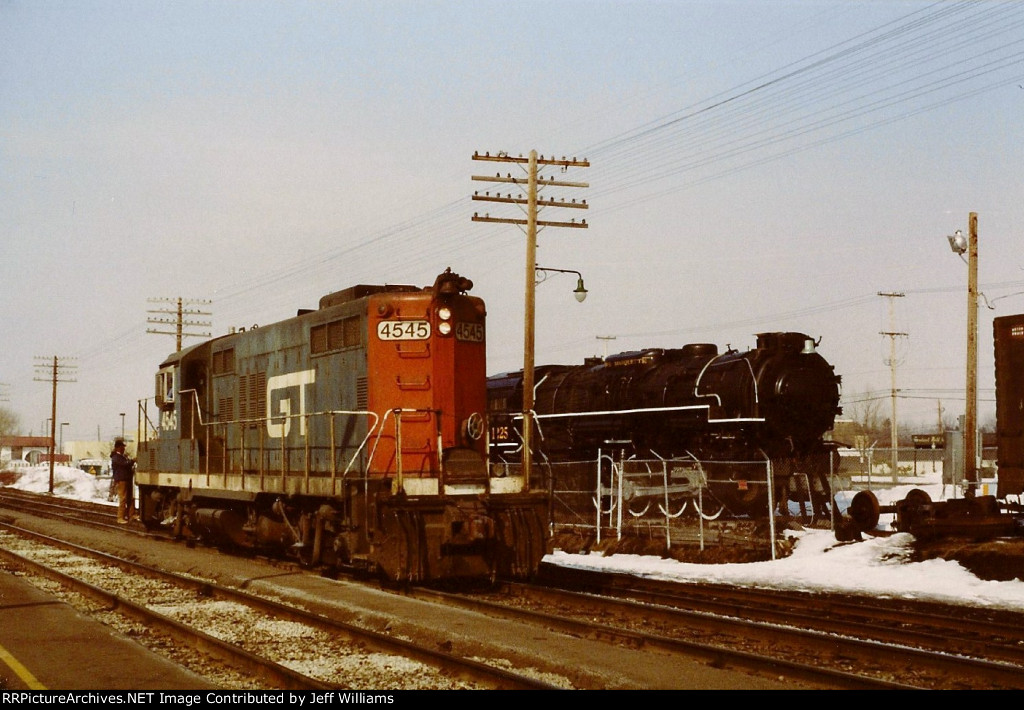 GT Geep and the 1225